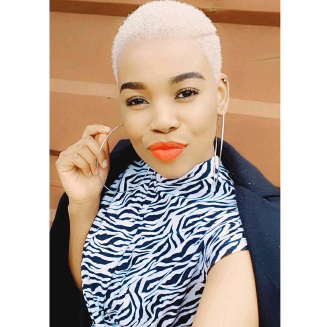 “When Grace Locates You”: KFC and Volkswagen Gift Woman 31 Cars for ...