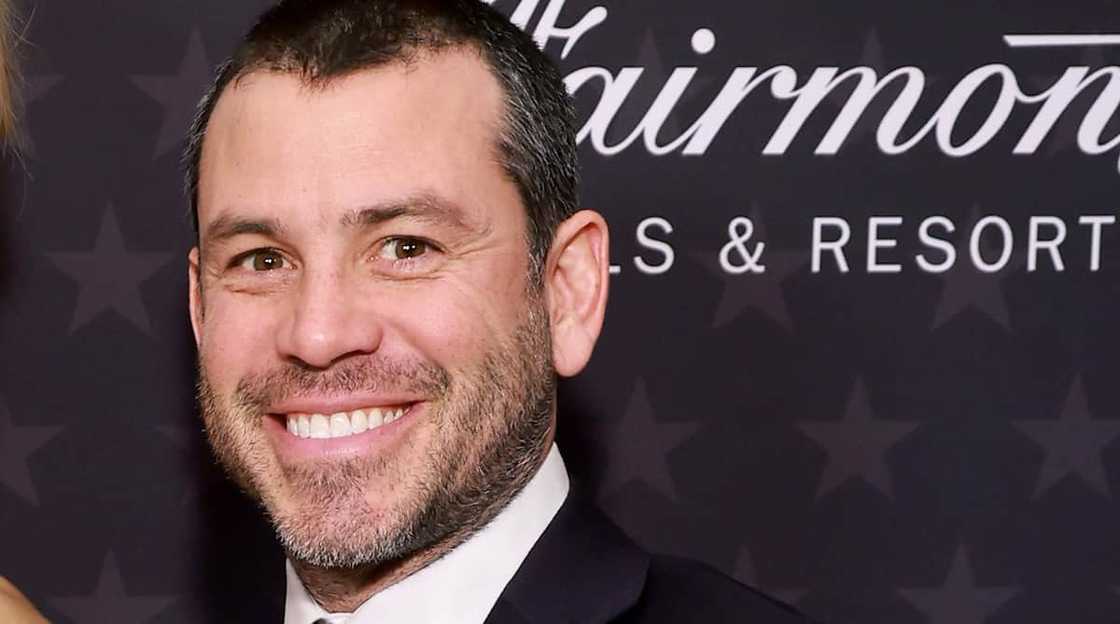 Who is Nikki Glaser’s boyfriend now? The biography of Chris Convy ...