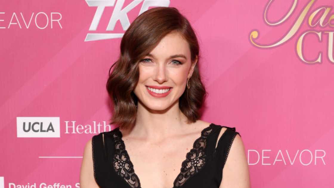 Is Willow on GH married in real life? Katelyn MacMullen’s real-life ...