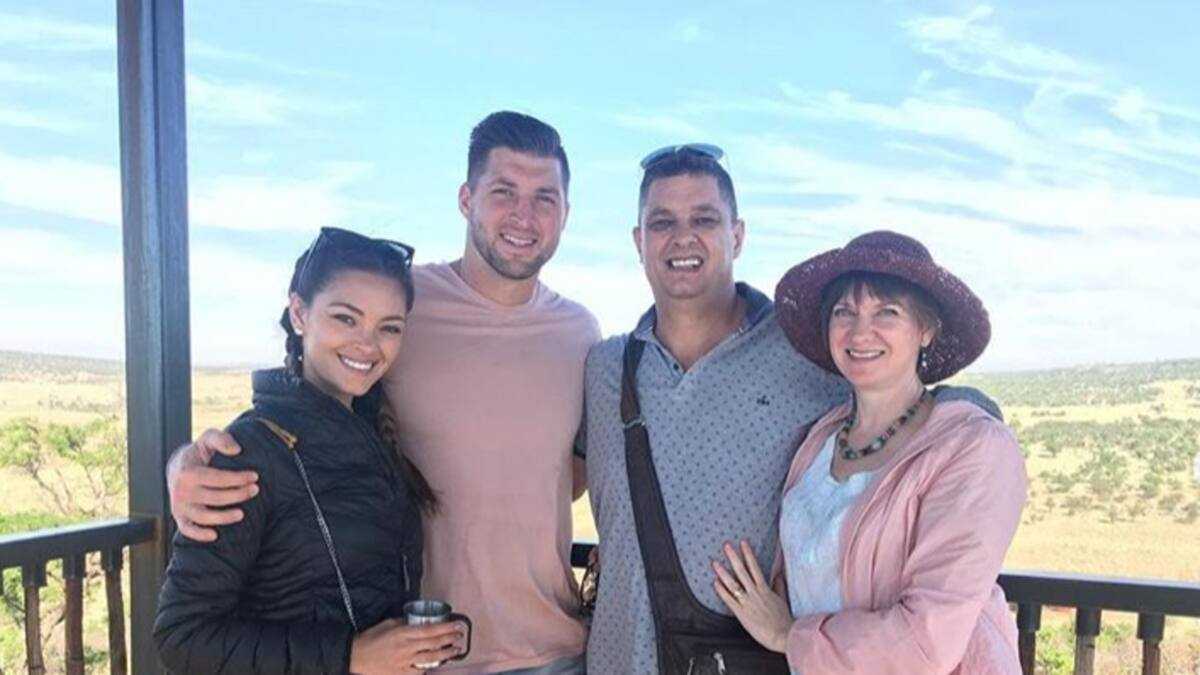 Demi Leigh Nel Peters family: facts and pictures - Briefly.co.za