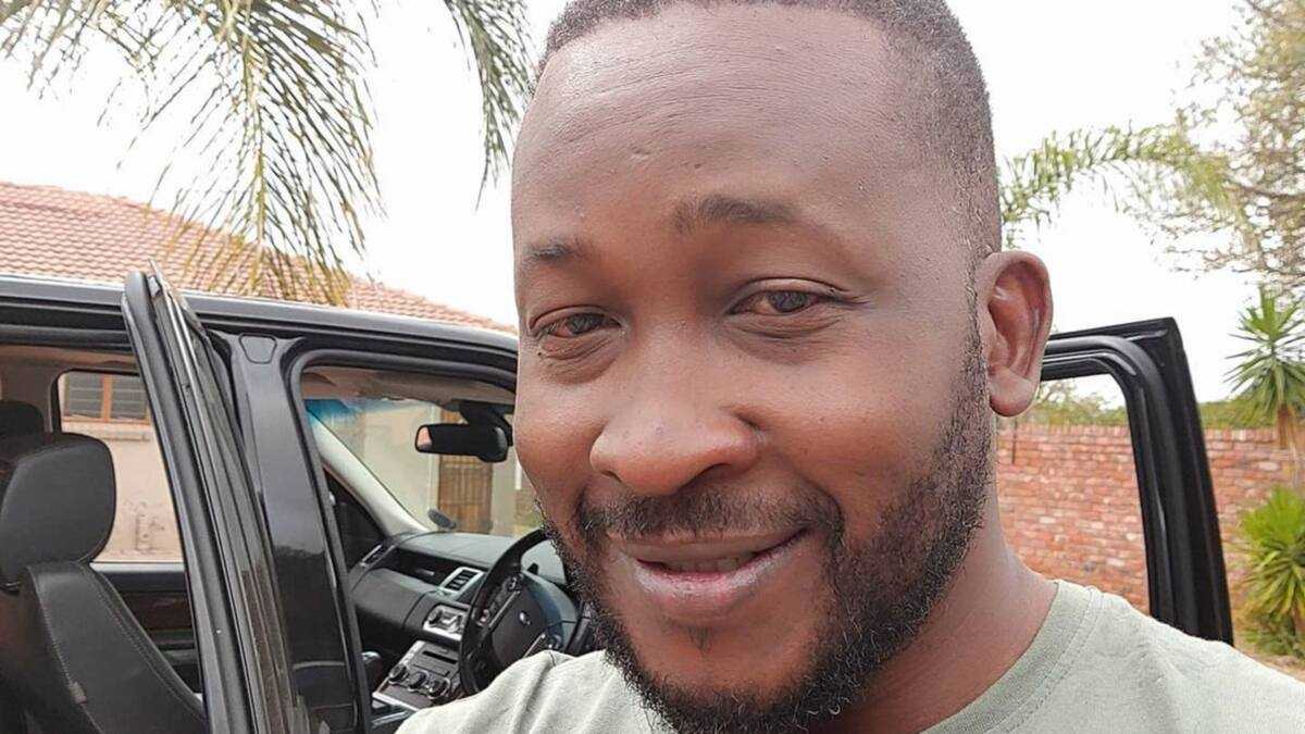 Putla Sehlapelo's bio, age, wife, family, P.O.B, net worth - Briefly.co.za