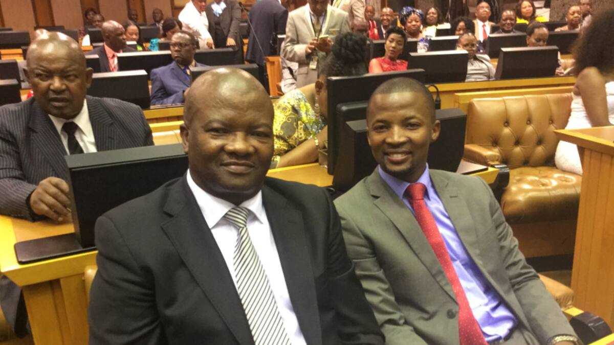 Bantu Holomisa age, children, wife, parents, education, quotes and ...