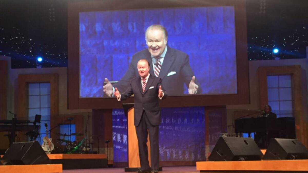 Richard Roberts: age, children, wife, ministry, prayer line, show ...