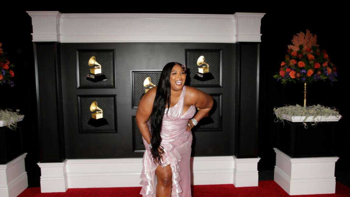 Lizzo net worth: The Truth Hurts singer earnings, house, pay - Briefly ...