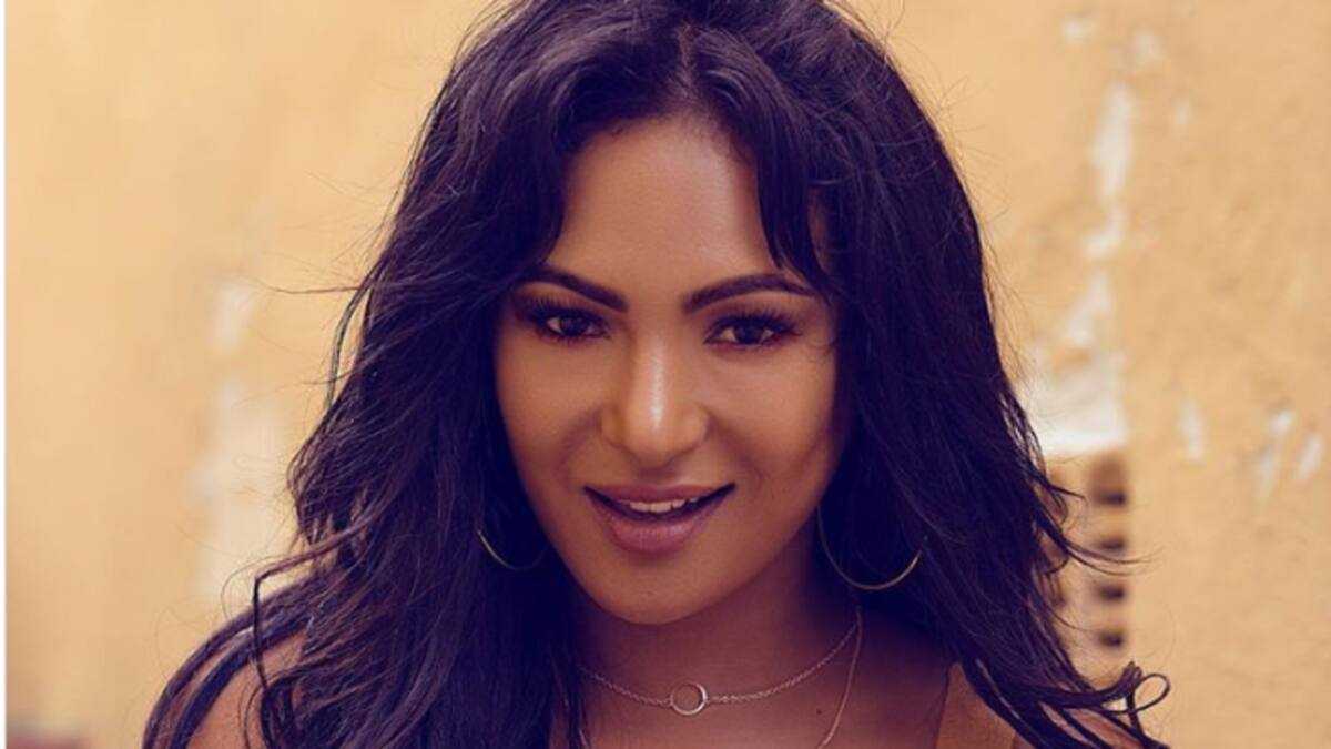 Tarryn Lamb biography: age, fiance, husband, parents, wedding, songs ...