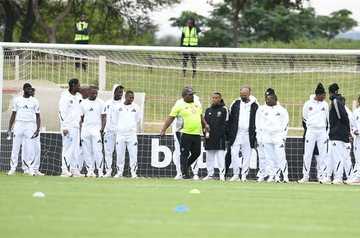 Orlando Pirates Defender Tapelo Xoki Set to Extend Stay Until 2027 ...