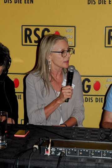 Dr Susan Vosloo: age, children, husband, video, covid, Netcare ...