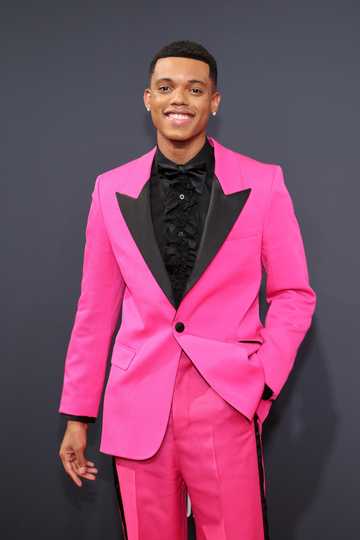 Jabari Banks' biography: bio, age, parents, education, career, profiles ...