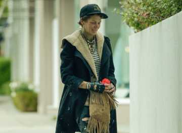 What happened to Loni Willison? From Baywatch star to homeless today ...