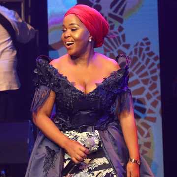 Winnie Mashaba Biography, Husband, Songs, Age, Child, and Latest News ...