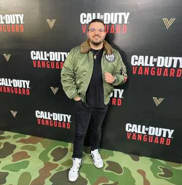 Who is CouRageJD? Age, girlfriend, full name, height, education, team ...