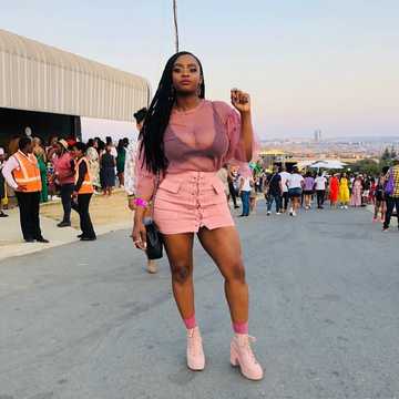 Samkelo Ndlovu age, baby, baby daddy, Trevor Noah, TV shows ...