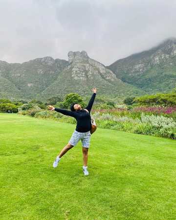 Simmy bio: age, Instagram, parents, songs, album, career, Twitter, is ...