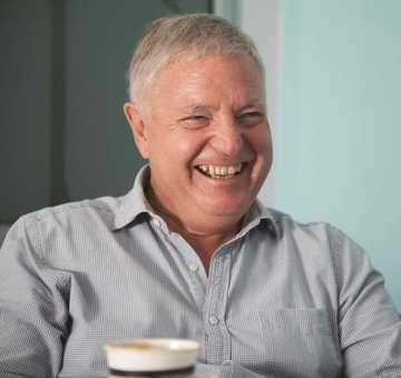 Michiel Be Roux bio: age, family, education, Capitec Bank, house, net ...
