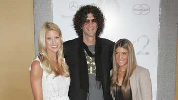 Howard Stern's daughters: Get to know his 3 children - Briefly.co.za