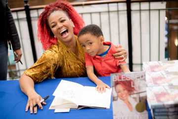 Who is Kim Fields' husband? Is she still married with children ...