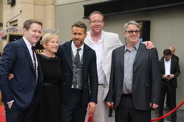 Meet Ryan Reynolds' parents: Tammy and James Chester Reynolds - Briefly ...