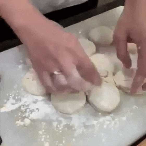 Vinnige vetkoek resep: tradisionele resep, deeg en proses - Briefly.co.za