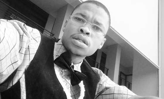 Zenzo Ngqobe bio: age, wife, family, TV shows, movies, pictures ...