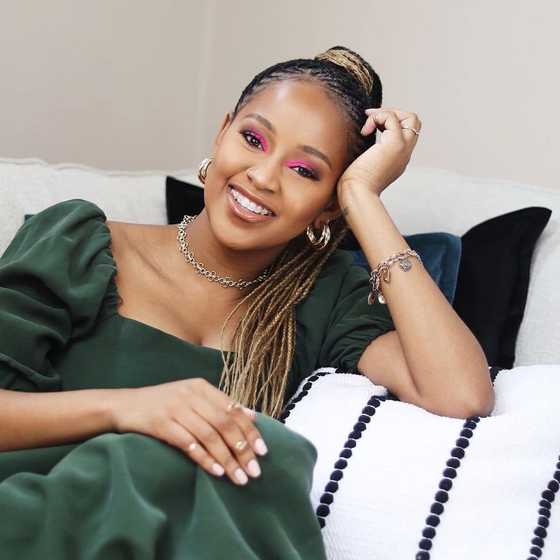 Mpoomy Ledwaba bio: age, baby, spouse, sister, podcast, YouTube ...