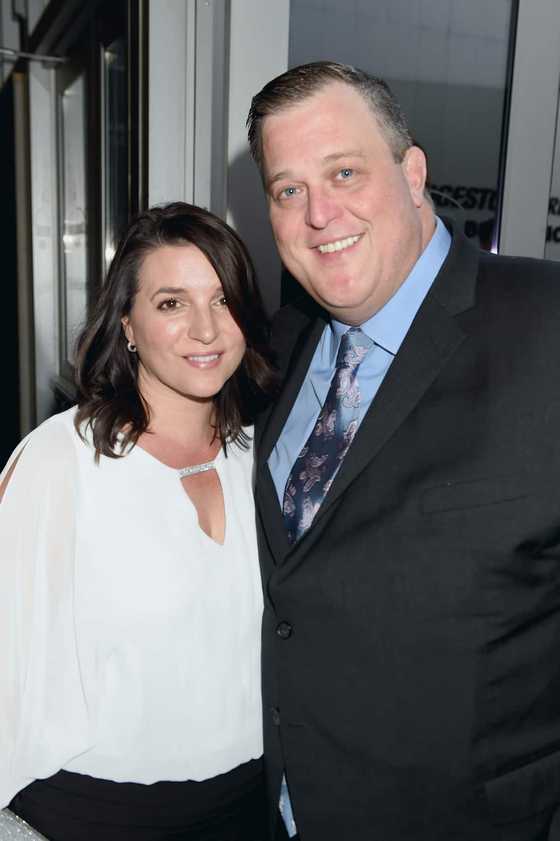 Who is Billy Gardell's wife in real life? Patty Gardell's bio, facts ...