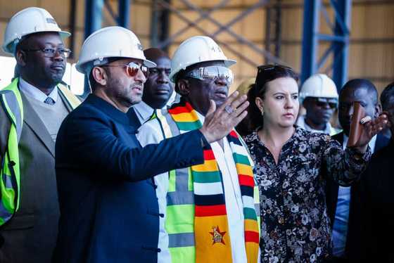 Zunaid Moti's biography: wife, house, father, cars and net worth ...