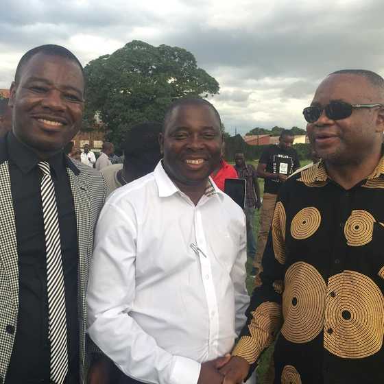 Charles Charamba age, wife, children, albums, house, accident - Briefly ...