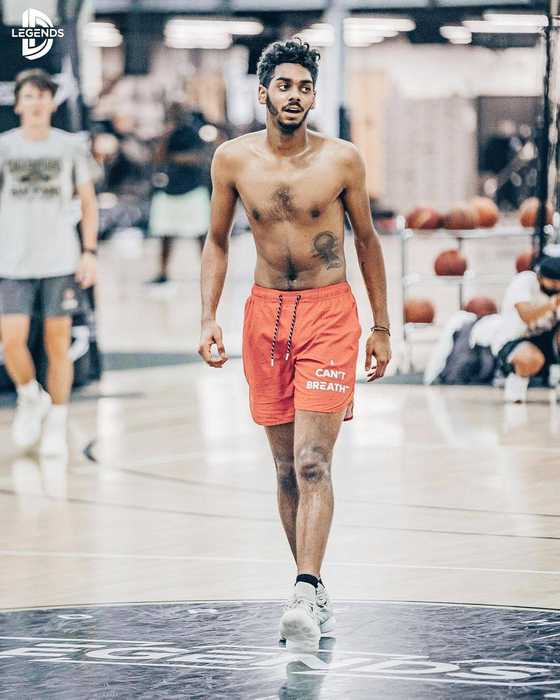 Julian Broadus: Everything you need to know about Snoop Dogg's son ...