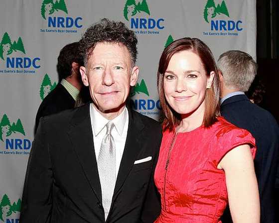 What does April Kimble do? Age, children, height, photos, net worth ...