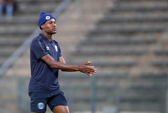 Thamsanqa Gabuza bio: age, girlfriend, team, stats, salary, funny ...