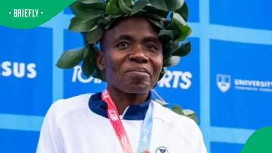 Zimbabwean Runner Wins Bronze at Two Oceans Marathon After Crawling to ...