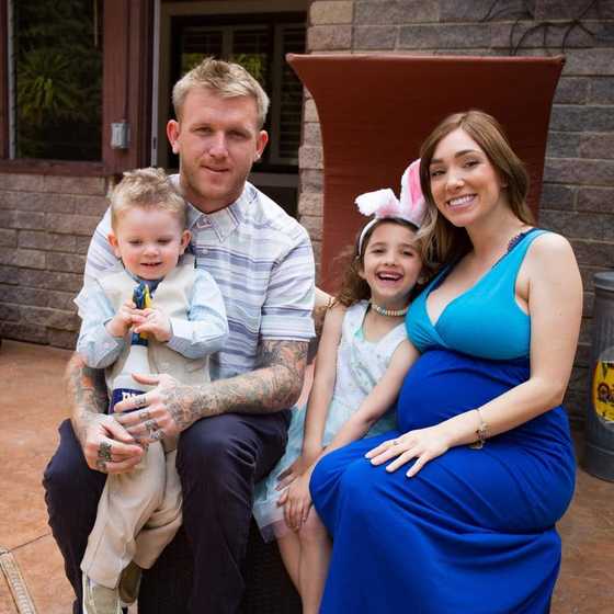 American Restoration Kelly Mayer: age, married, pics, profile - Briefly ...