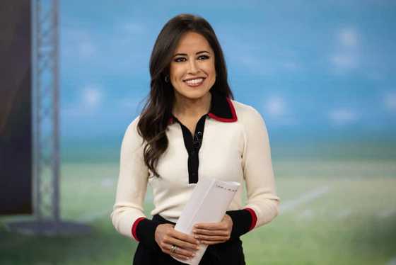 Who is Kaylee Hartung's husband, or is she dating? All about the sports ...