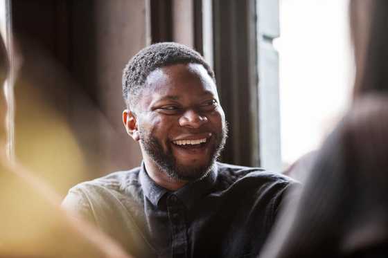 100+ hilarious Yo daddy jokes that are too funny to hold a laugh ...