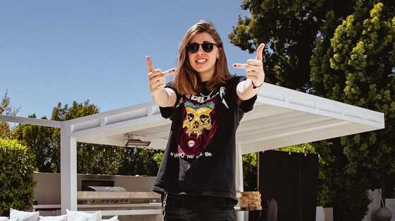 Who is Onlyjayus? Age, real name, partner, Netflix, height, why is she ...