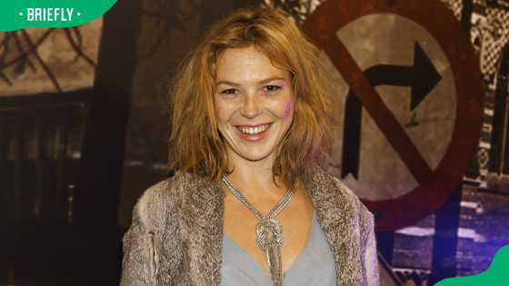 Is Perdita Weeks' disability real? 11 key facts about the Magnum P.I ...