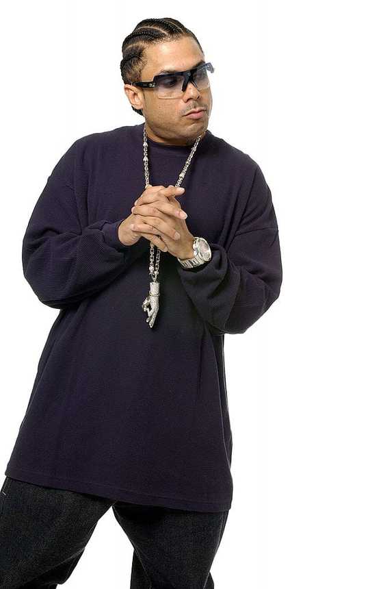 How is the relationship between Coi Leray's dad, Benzino and his ...