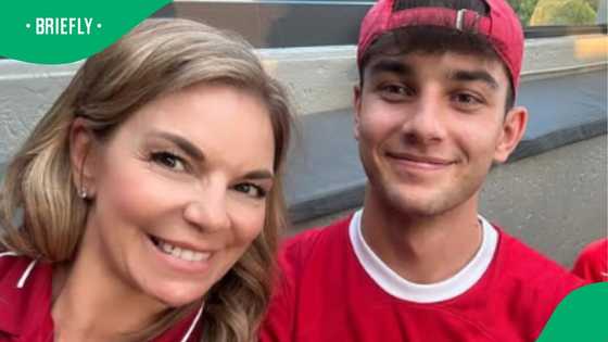 "Definitely His Dad's Eyes": Fans See Late Springboks Legend Joost Van ...