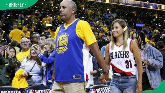 Sonya Curry's net worth and life story: All about Stephen's mom ...