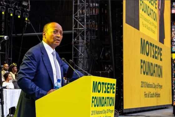 Patrice Motsepe: age, children, wife, education, bitcoin, houses and ...