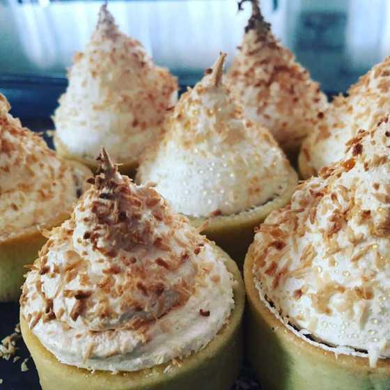 Classic South African hertzoggies recipe - Briefly.co.za