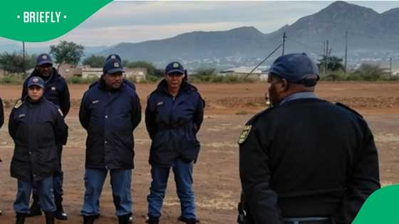"Hope She Lays Charges": Video of SAPS Officers Arresting Woman Sparks ...