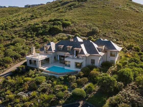 Top 12 beautiful houses in South Africa: pictures, location, prices ...