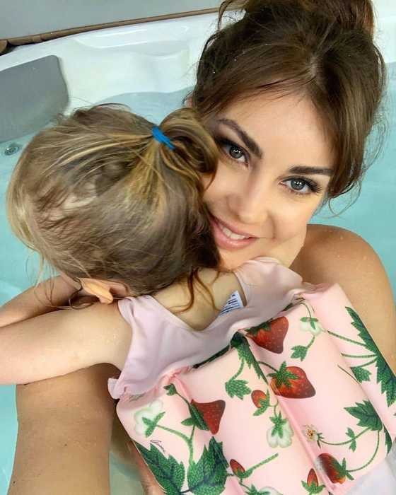 Tanit Phoenix bio: age, children, spouse, parents, TV shows and movies ...