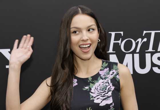 Meet Olivia Rodrigo's parents: All about Chris and Jennifer Rodrigo ...