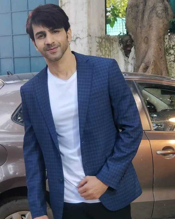 Zee World The Heir: cast, cast real names, full story, plot summary ...