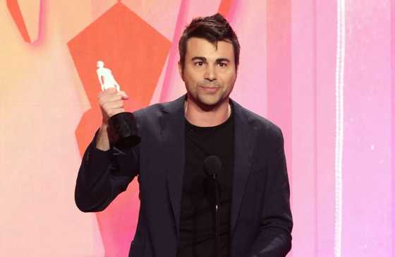 Is Mark Rober's wife still with him? He confessed to being divorced ...