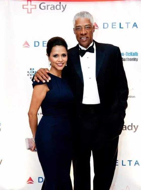 Dorýs Madden age, ethnicity, birthday, Julius Erving, profiles ...