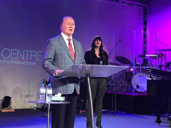 Richard Roberts: age, children, wife, ministry, prayer line, show ...