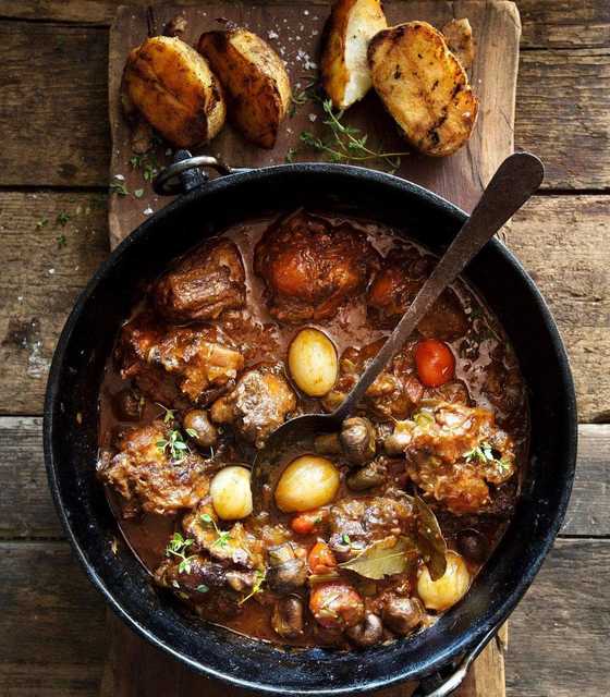Best Potjie recipes: how to make it with chicken, seafood, lamb or beef ...